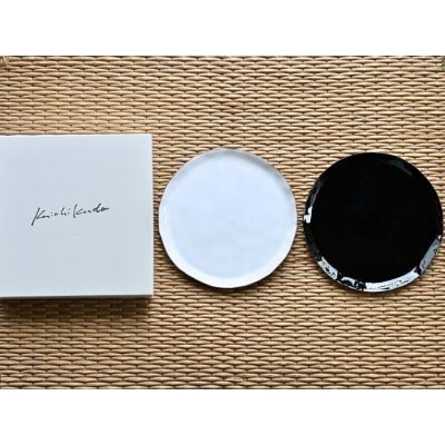 Kenichi Kondo 白×黒 七宝プレート2枚セット | 埼玉県北本市 | ふるさと納税サイト「さとふる」